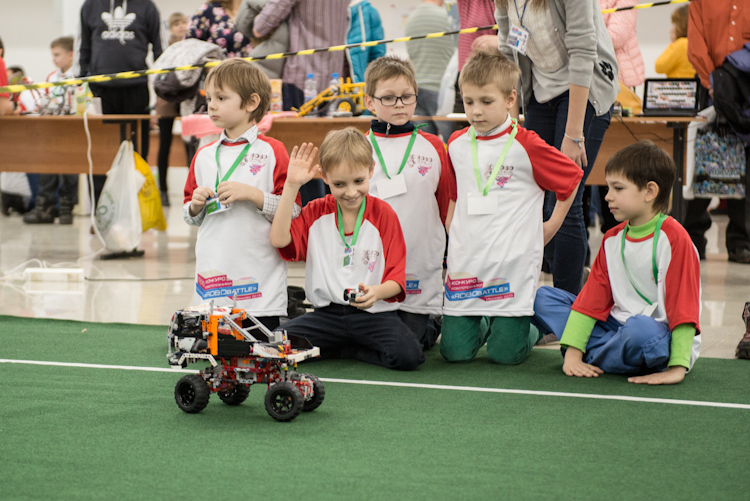 5й открытый турнир по робототехники "RoboBattle" - 22.12.15 11:00 | Пикабу
